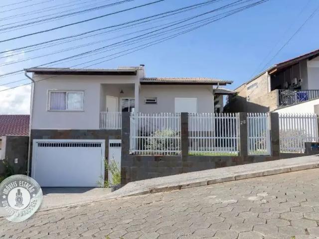 Casa / Sobrado para Venda em Blumenau/SC Passo Manso 3 Quartos