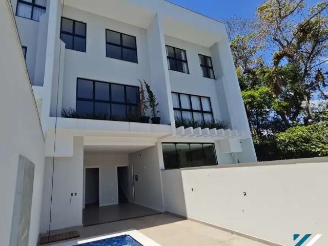 Casa / Sobrado para Venda em Blumenau/SC Ponta Aguda 3 Quartos