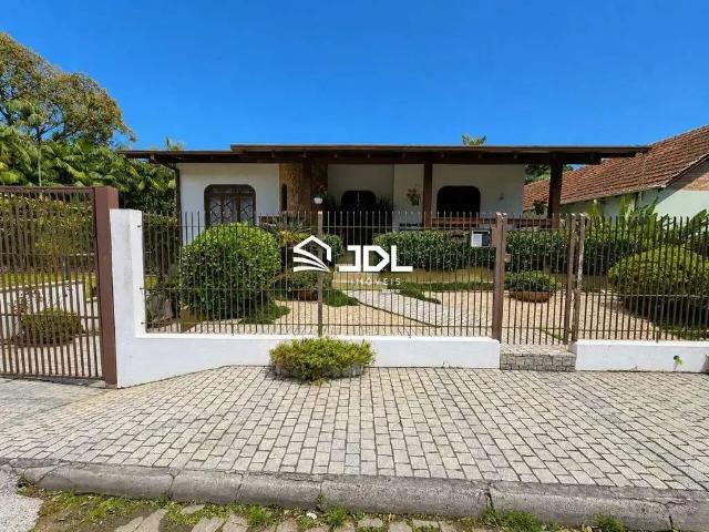 Casa / Sobrado para Venda em Blumenau/SC Ponta Aguda 5 Quartos