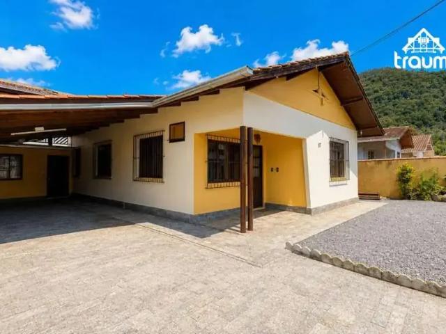 Casa / Sobrado para Venda em Blumenau/SC Progresso 5 Quartos