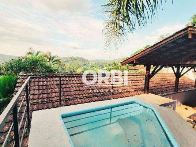 Casa / Sobrado para Venda em Blumenau/SC Progresso 5 Quartos