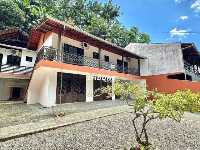 Casa / Sobrado para Venda em Blumenau/SC Progresso 5 Quartos