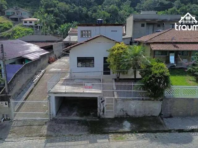 Casa / Sobrado para Venda em Blumenau/SC Progresso 3 Quartos