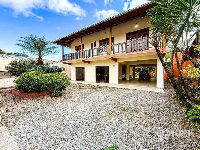 Casa / Sobrado para Venda em Blumenau/SC Salto do Norte 4 Quartos