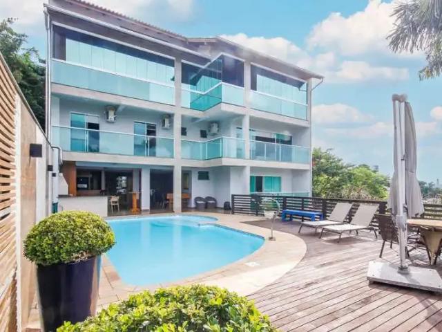 Casa / Sobrado para Venda em Blumenau/SC Salto Weissbach 4 Quartos