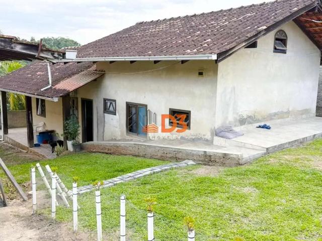 Casa / Sobrado para Venda em Blumenau/SC Tribess 2 Quartos