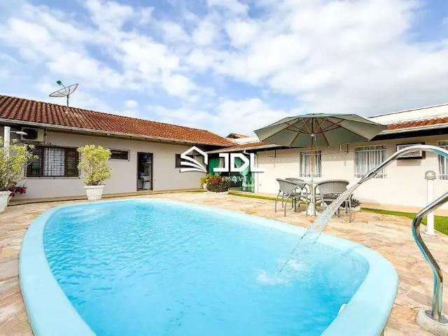 Casa / Sobrado para Venda em Blumenau/SC Velha Central 3 Quartos