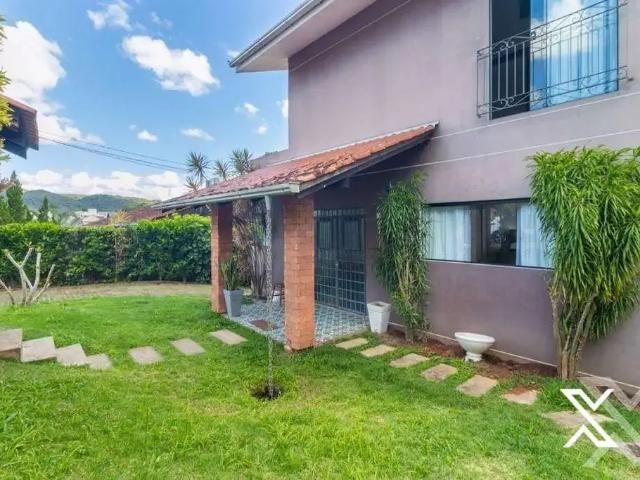 Casa / Sobrado para Venda em Blumenau/SC Velha Central 3 Quartos