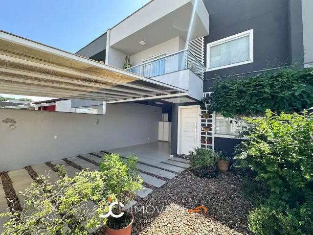 Casa / Sobrado para Venda em Blumenau/SC Velha Central 3 Quartos