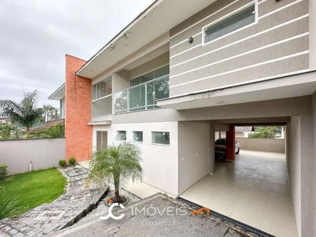 Casa / Sobrado para Venda em Blumenau/SC Velha Central 3 Quartos