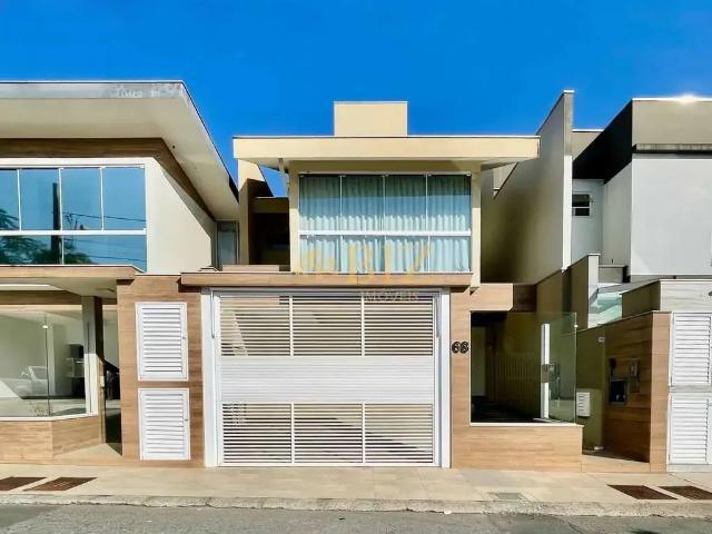 Casa / Sobrado para Venda em Blumenau/SC Velha Central 2 Quartos