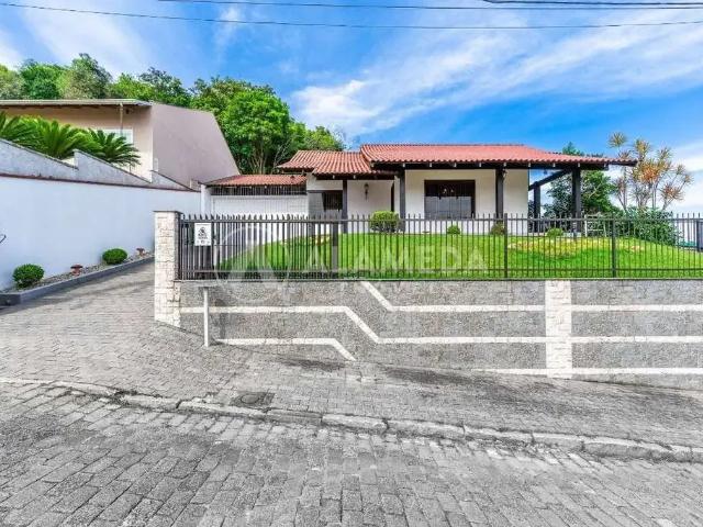 Casa / Sobrado para Venda em Blumenau/SC Velha 2 Quartos