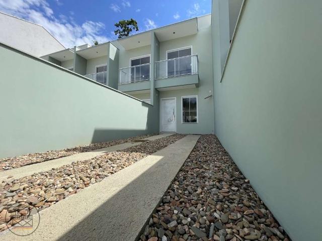 Casa / Sobrado para Venda em Blumenau/SC Velha 2 Quartos