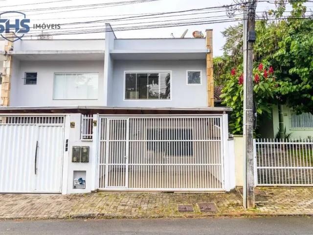 Casa / Sobrado para Venda em Blumenau/SC Velha 2 Quartos
