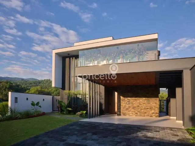 Casa / Sobrado para Venda em Blumenau/SC Velha 3 Quartos