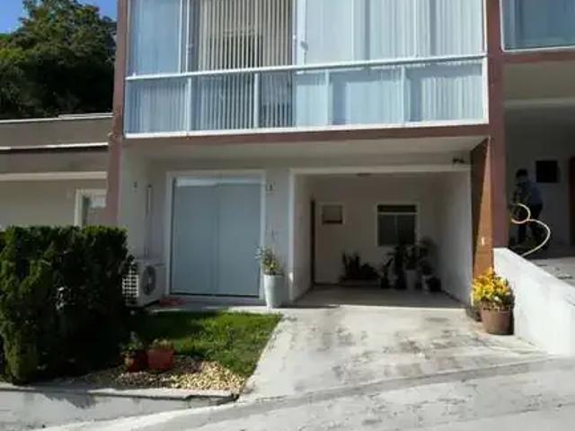 Casa / Sobrado para Venda em Blumenau/SC Velha 3 Quartos