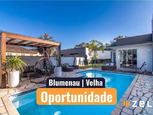 Casa / Sobrado para Venda em Blumenau/SC Velha 3 Quartos