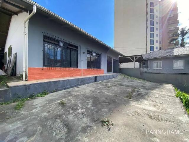 Casa / Sobrado para Venda em Blumenau/SC Velha 3 Quartos
