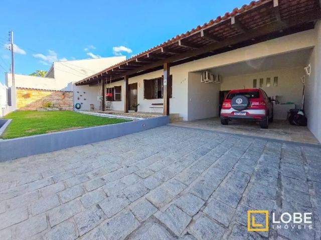 Casa / Sobrado para Venda em Blumenau/SC Velha 4 Quartos