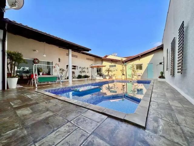 Casa / Sobrado para Venda em Blumenau/SC Velha 4 Quartos
