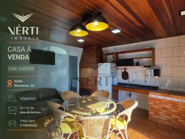 Casa / Sobrado para Venda em Blumenau/SC Velha 4 Quartos