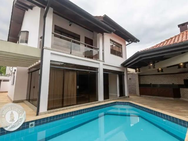 Casa / Sobrado para Venda em Blumenau/SC Velha 4 Quartos