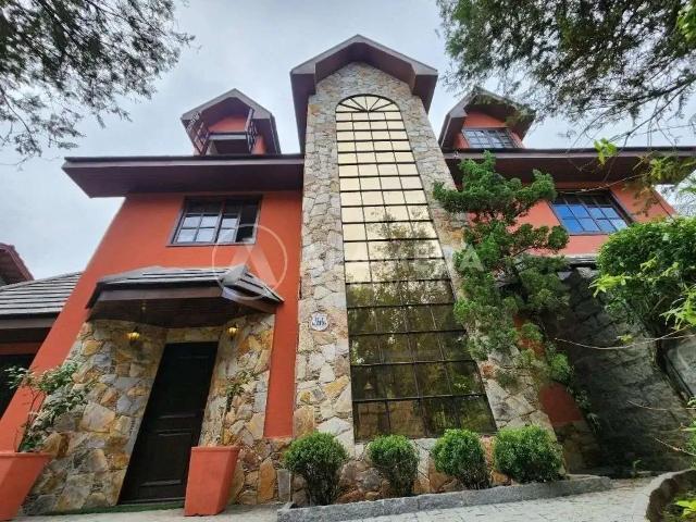 Casa / Sobrado para Venda em Blumenau/SC Velha 4 Quartos