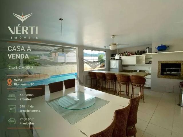 Casa / Sobrado para Venda em Blumenau/SC Velha 4 Quartos