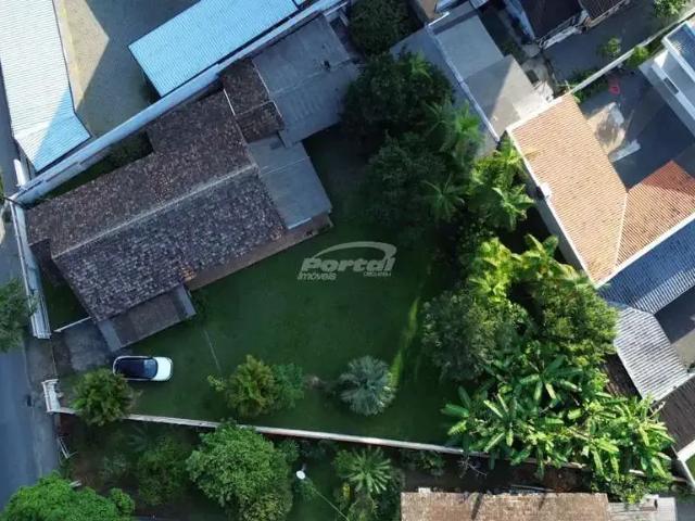 Casa / Sobrado para Venda em Blumenau/SC Velha 4 Quartos