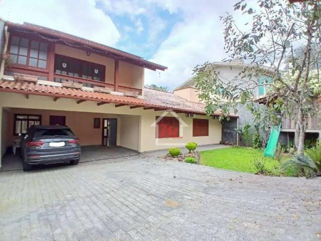 Casa / Sobrado para Venda em Blumenau/SC Velha 4 Quartos