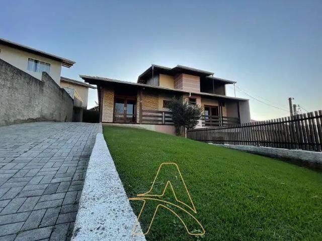 Casa / Sobrado para Venda em Blumenau/SC Velha 5 Quartos