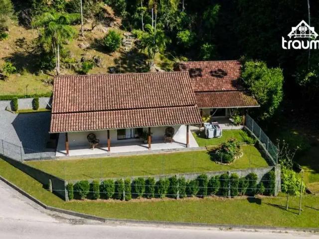 Casa / Sobrado para Venda em Blumenau/SC Vila Itoupava 3 Quartos