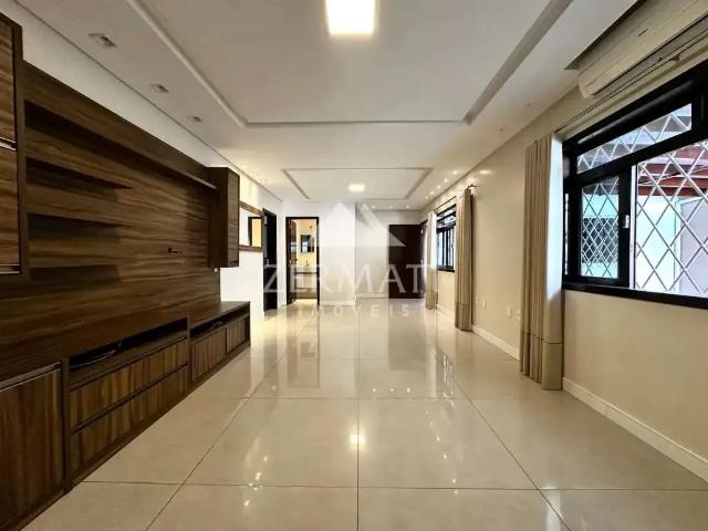 Casa / Sobrado para Venda em Blumenau/SC Vila Nova 4 Quartos