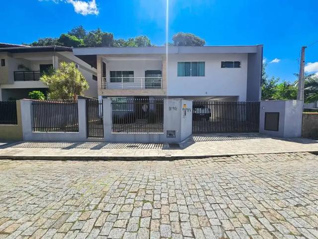 Casa / Sobrado para Venda em Blumenau/SC Vila Nova 4 Quartos