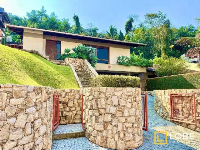 Casa / Sobrado para Venda em Blumenau/SC Vila Nova 3 Quartos