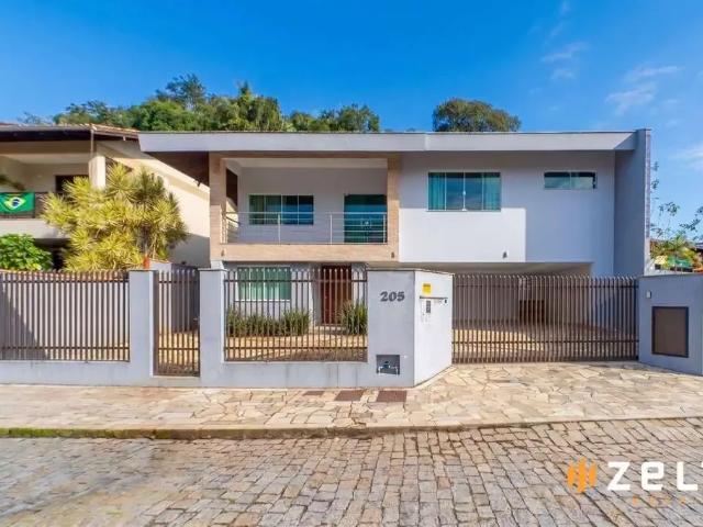 Casa / Sobrado para Venda em Blumenau/SC Vila Nova 3 Quartos