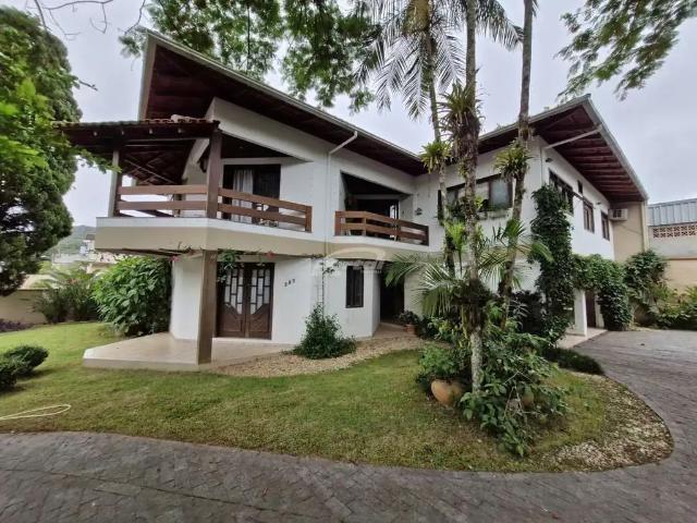Casa / Sobrado para Venda em Blumenau/SC Vorstadt 4 Quartos