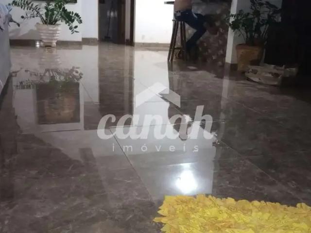 Casa / Sobrado para Venda em Brodowski/SP Centro 4 Quartos