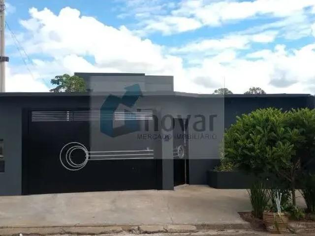 Casa / Sobrado para Venda em Brodowski/SP Jardim das Oliveiras II 4 Quartos