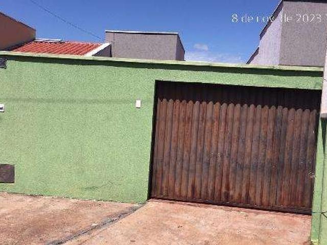 Casa / Sobrado para Venda em Brazabrantes/GO Setor Central 2 Quartos