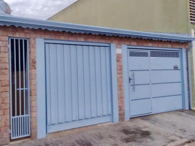 Casa / Sobrado para Venda em Bragança Paulista, Vila Batista, 3 dormitórios, 1 suíte, 2 banheiros, 4