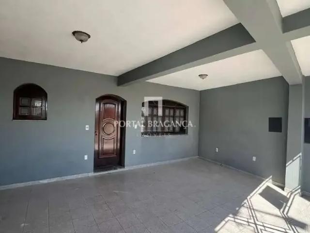 Casa / Sobrado para Venda em Bragança Paulista/SP Matadouro 3 Quartos