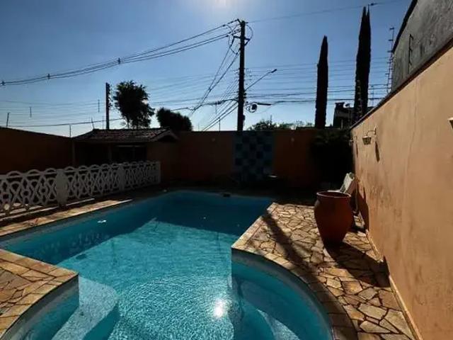 Casa / Sobrado para Venda em Bragança Paulista/SP Bom Retiro 3 Quartos