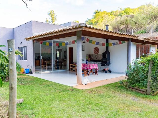 Casa / Sobrado para Venda em Bragança Paulista/SP Bosques da Pedra 2 Quartos