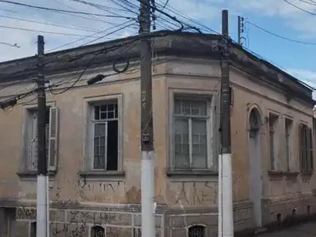 Casa / Sobrado para Venda em Bragança Paulista/SP Centro 4 Quartos