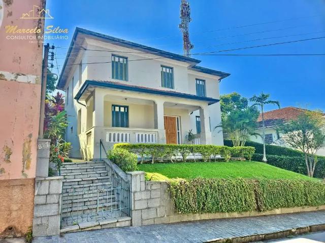 Casa / Sobrado para Venda em Bragança Paulista/SP Centro 4 Quartos