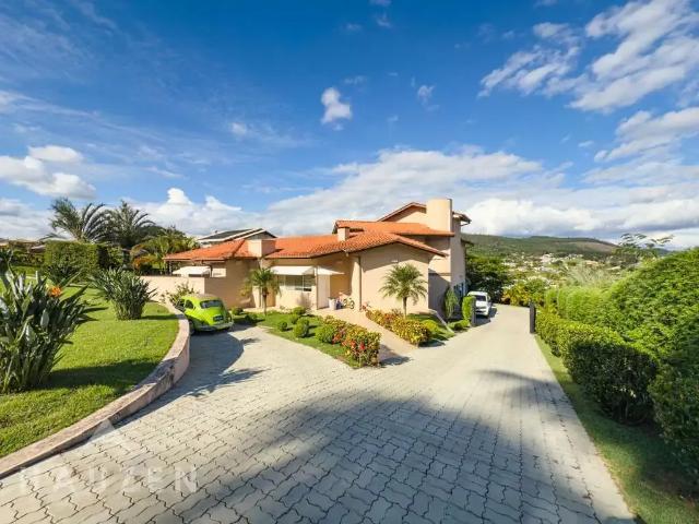 Casa / Sobrado para Venda em Bragança Paulista/SP Condomínio Jardim das Palmeiras 5 Quartos