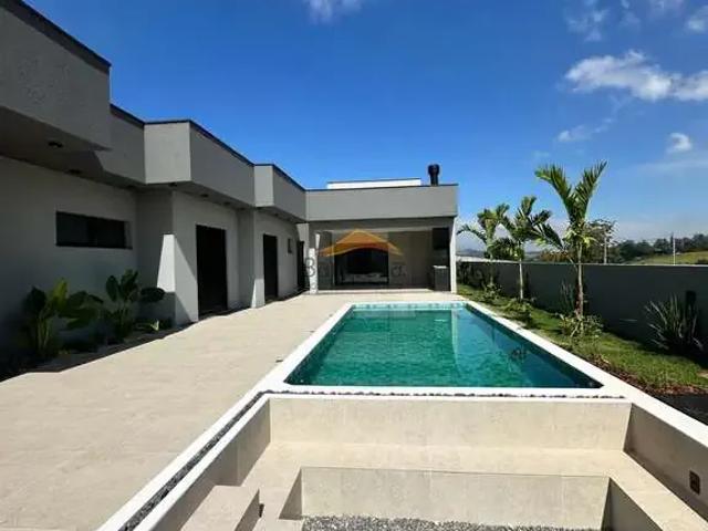 Casa / Sobrado para Venda em Bragança Paulista/SP Condomínio Jardim Flamboyan 4 Quartos
