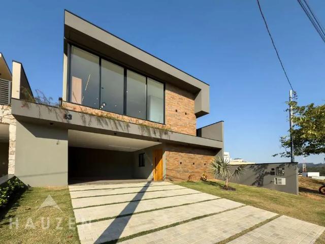 Casa / Sobrado para Venda em Bragança Paulista/SP Condomínio Vale das Águas 3 Quartos