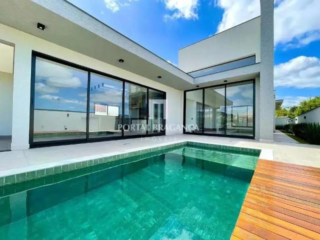 Casa / Sobrado para Venda em Bragança Paulista/SP Condomínio Vale das Águas 3 Quartos